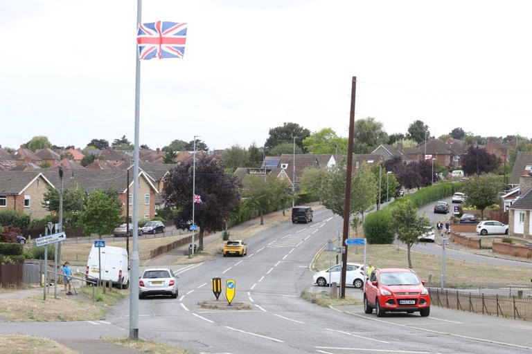 Kettering friends vow to keep flags flying in home town to make it ...