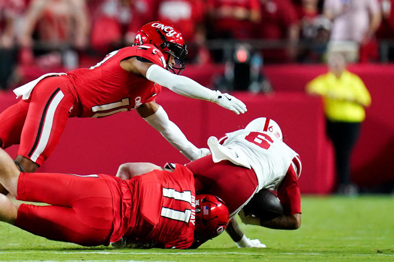 4 UC Bearcats players named AP All-Big 12, 2 more get PFF honors