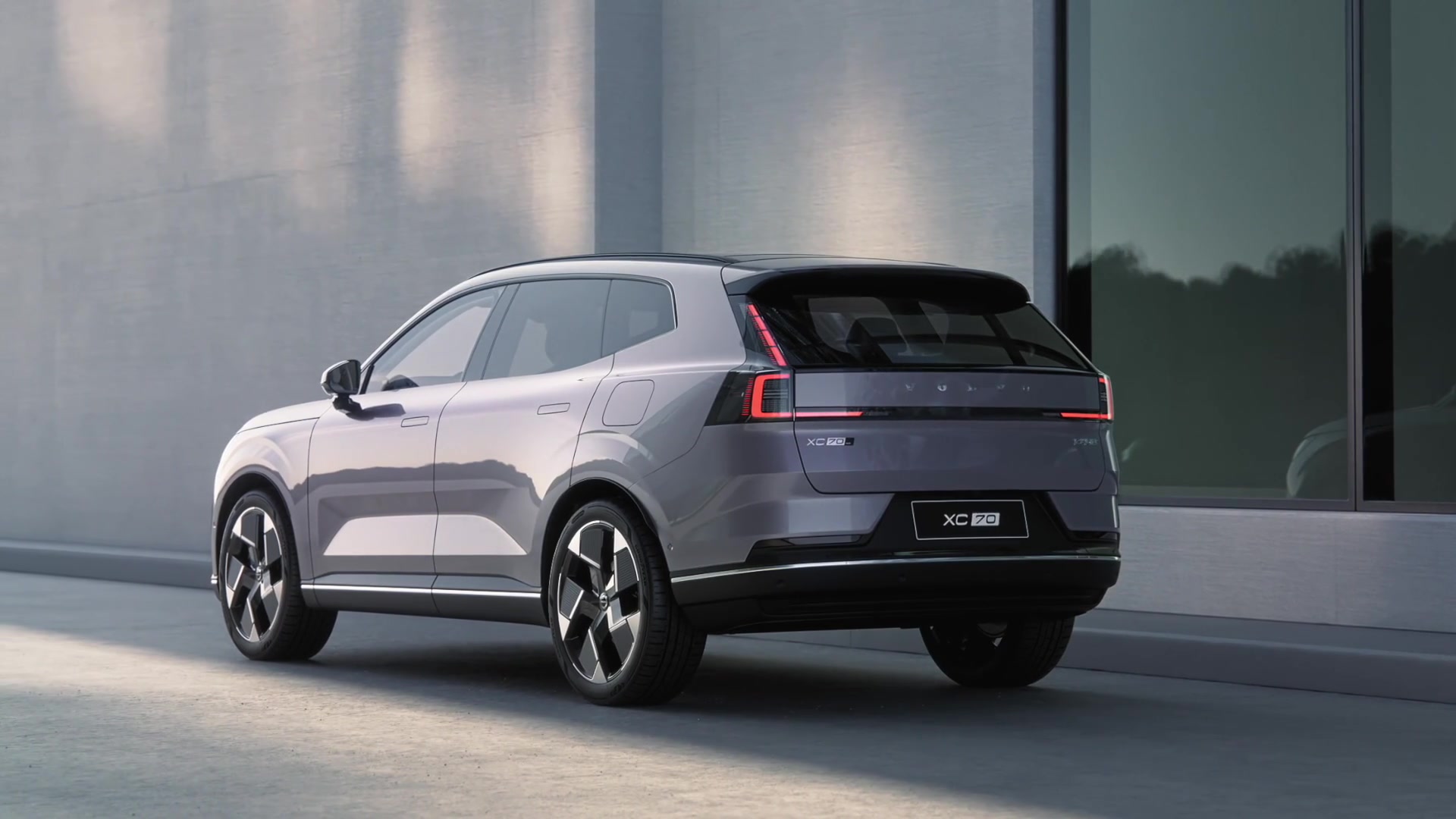 Neuer Volvo XC70 - Der Plug-in-Hybrid für die Langstrecke