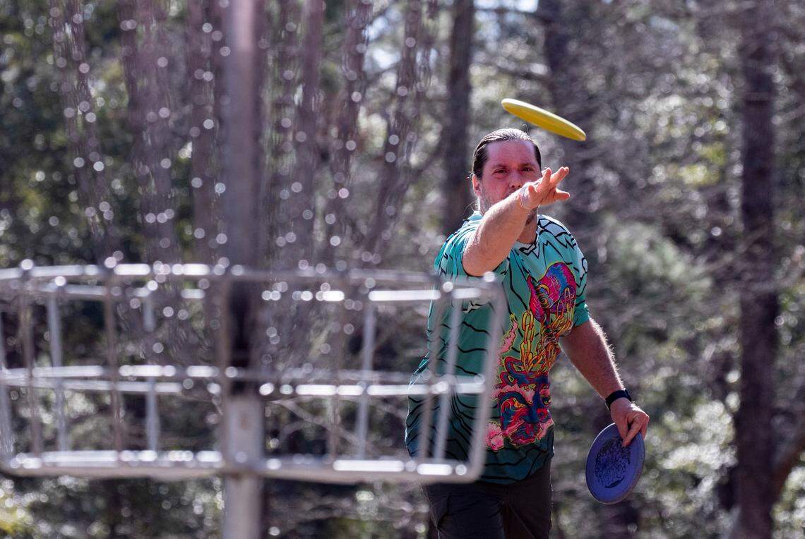 Myrtle Beach disc golf shop to begin serving beer and wine. What to know