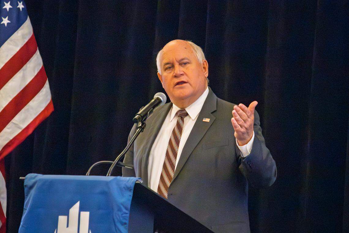 Taxes, ‘smart wall,' protests: Key takeaways from U.S. Rep. Estes ...