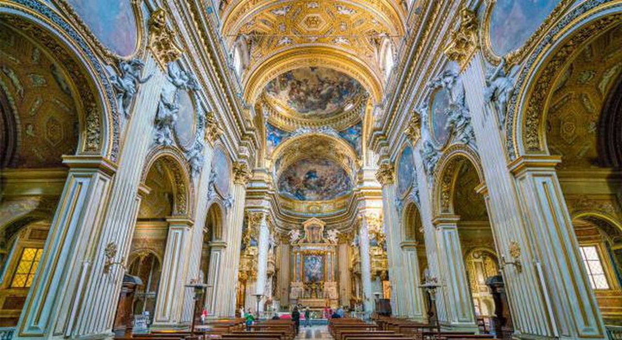 Roma, la chiesa nel Rione Parione che ha un altare 'miracoloso': dove ...