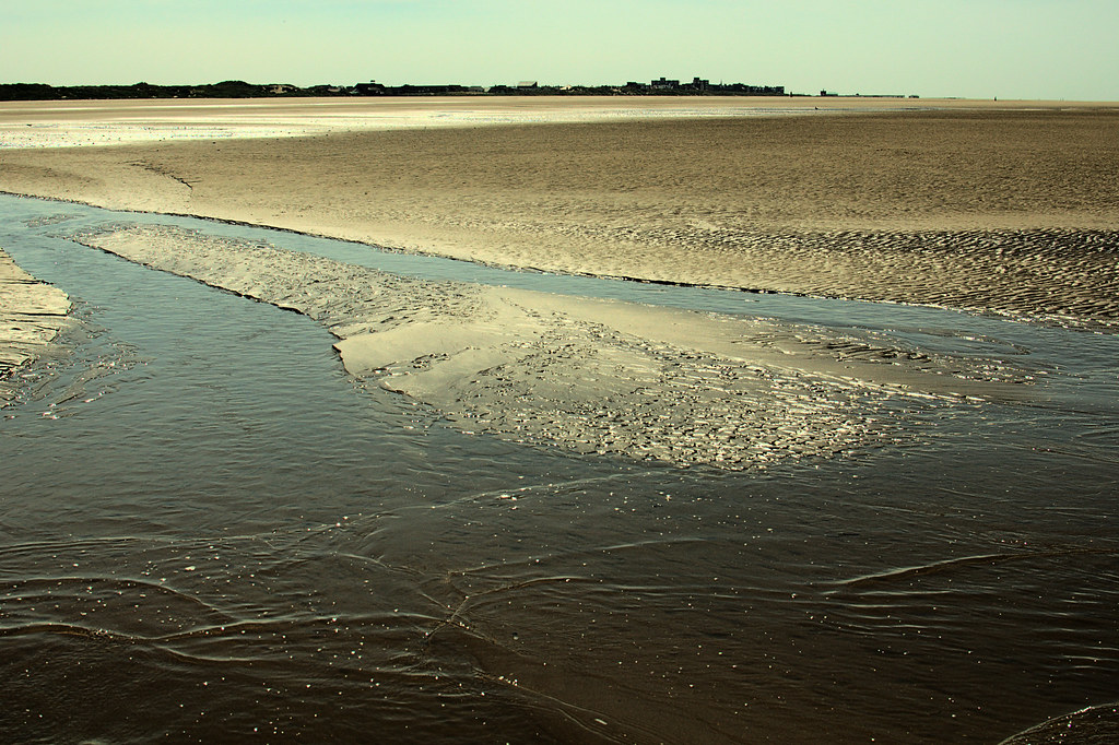 The Link Between Melting Ice and Rising Sea Levels Explained