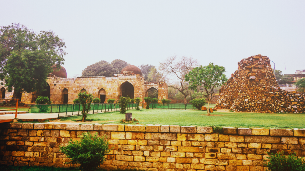 This is India’s tallest minaret that has survived over 800 years of history
