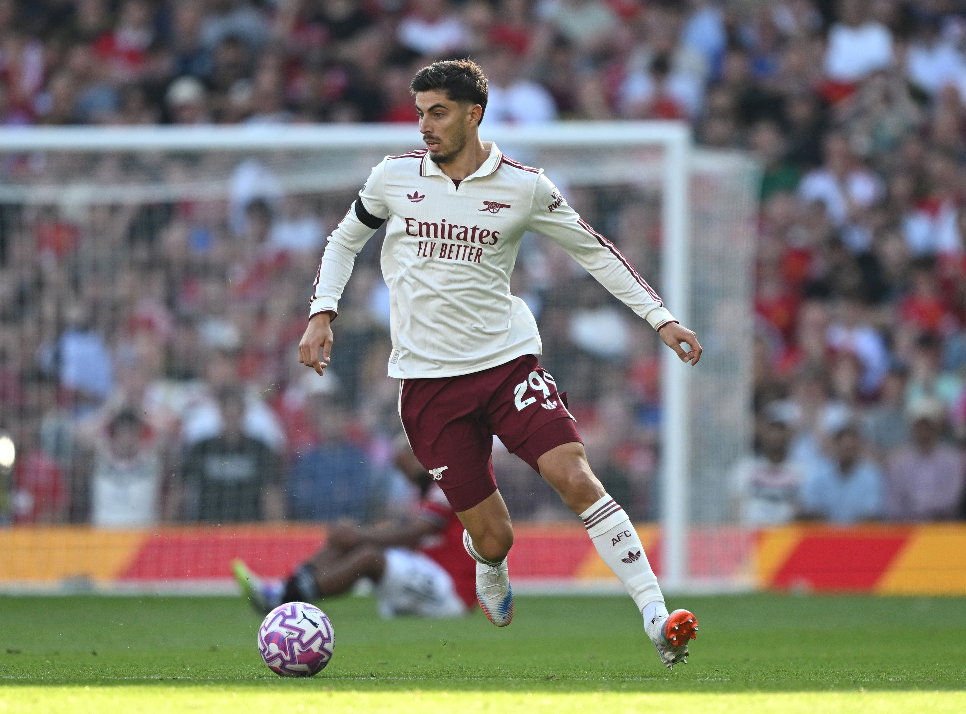 Arsenal injury updates ahead of Liverpool clash: Bukayo Saka, Martin ...