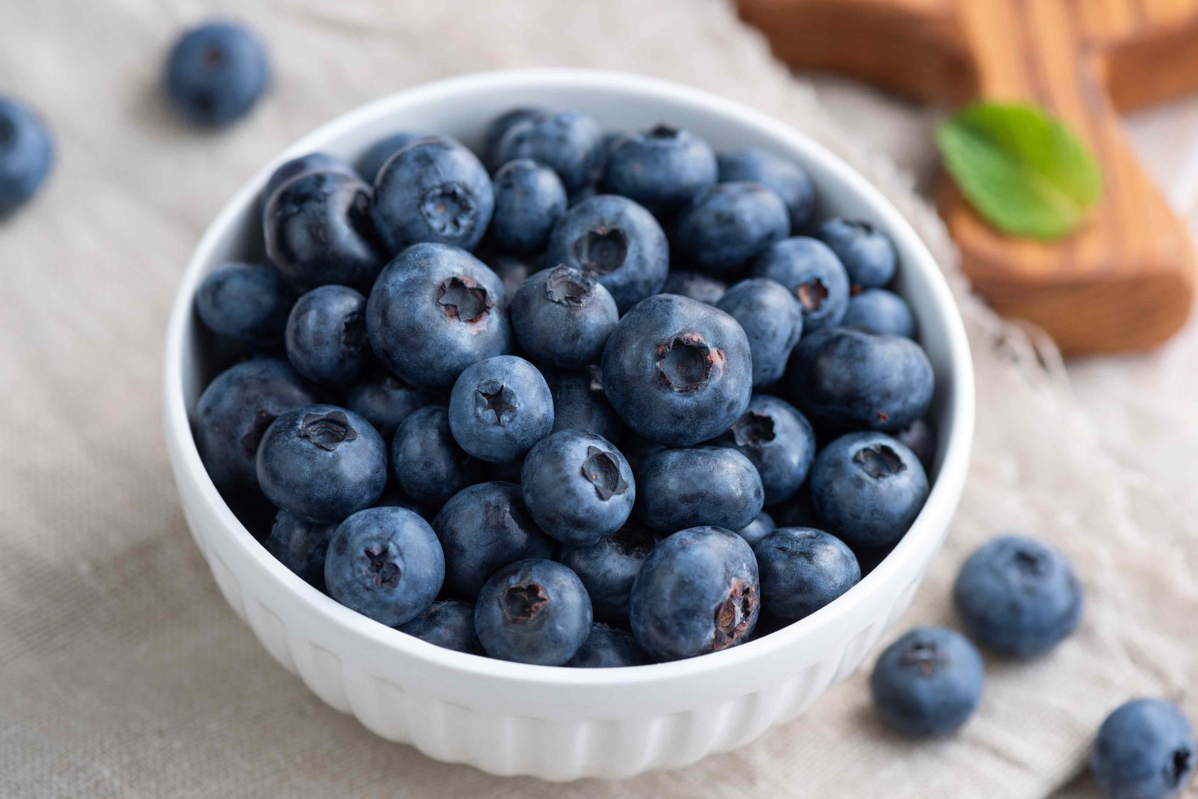 What happens to your blood pressure when you eat blueberries regularly