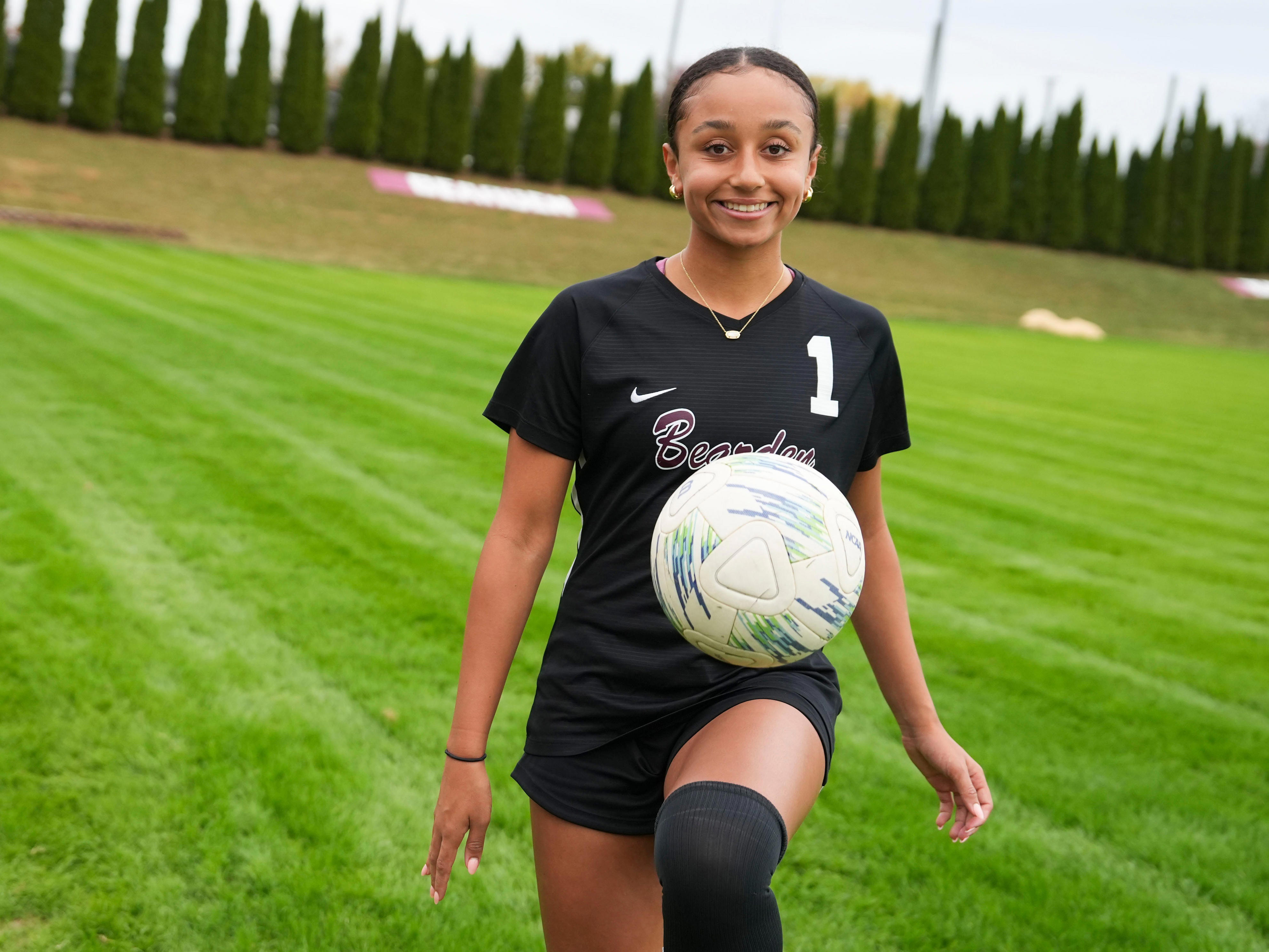 Tennessee soccer commit breaks Bearden career scoring record