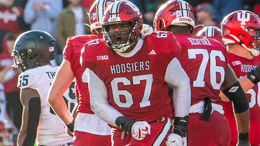 Kahlil Benson Wins Right Tackle Battle, Set to Start in Indiana's ...