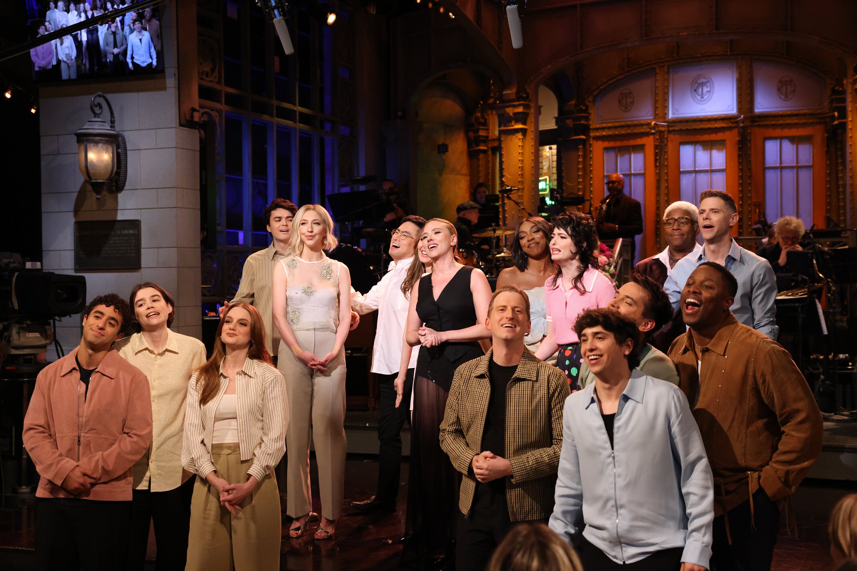 Longtime 'Saturday Night Live' Star Is Out As Major Shakeup Claims 4th Cast Member