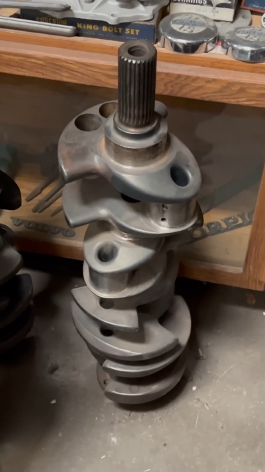 Examining an Old John Force Crankshaft - Ed Smith