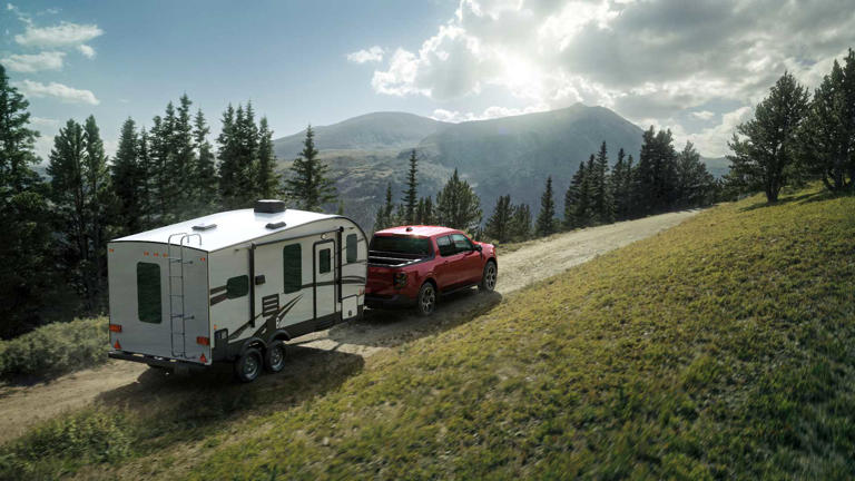The Ford Maverick pickup is the most powerful FWD vehicle available for ...