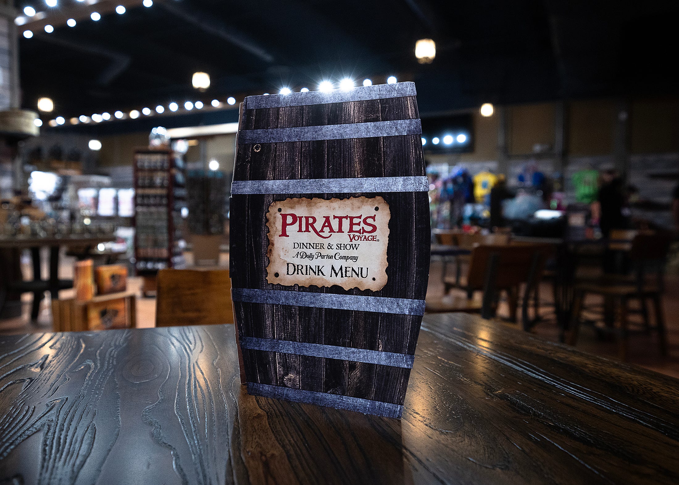 Dolly Parton's Pirates Voyage in Panama City Beach will debut a holiday ...
