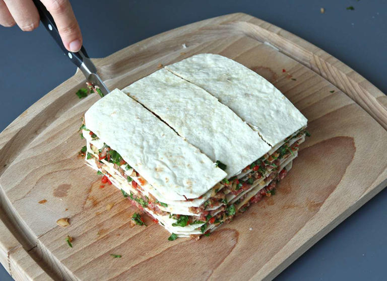 Lavash kebab avec des tortillas, les fameuses brochettes faciles cuites ...