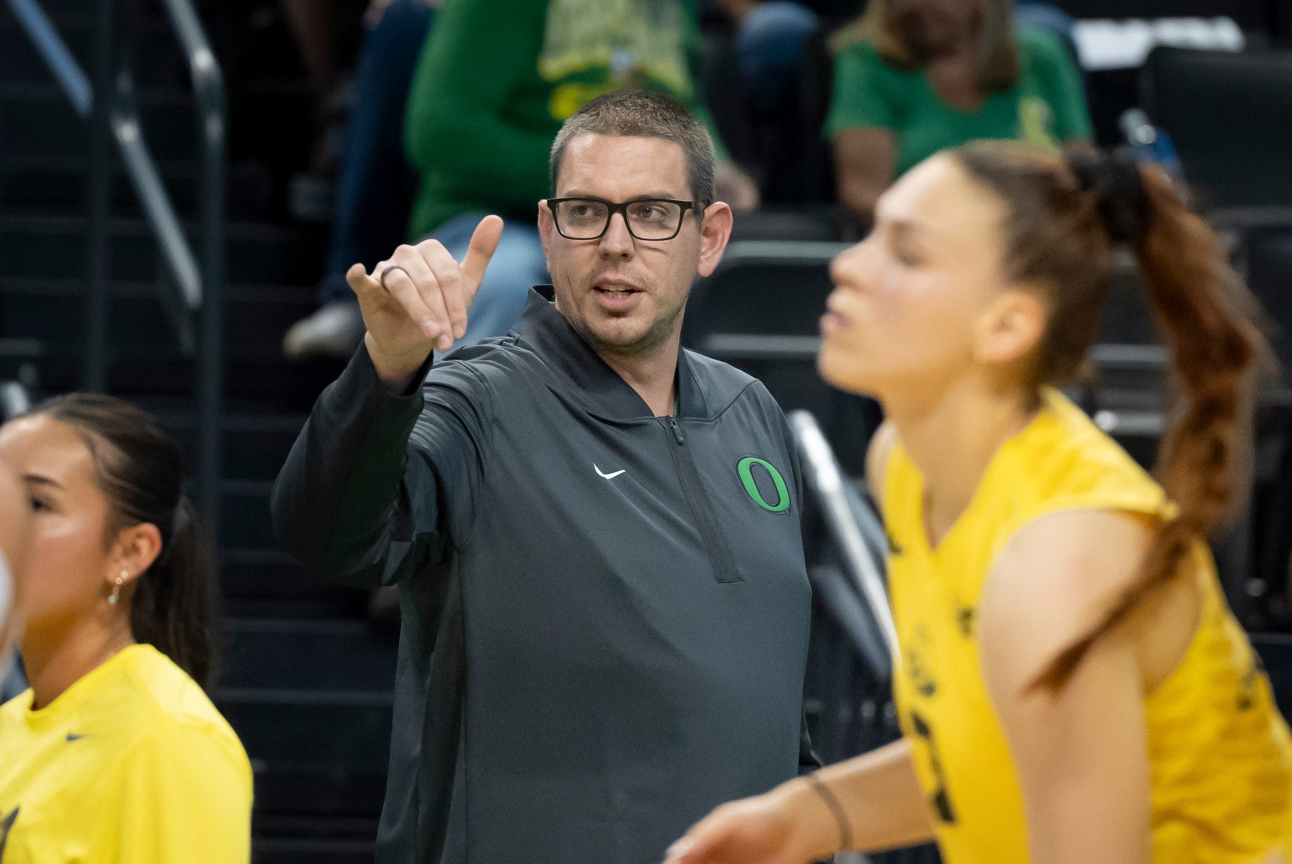 'Ready to prove people wrong': Oregon volleyball begins Kersten era ...