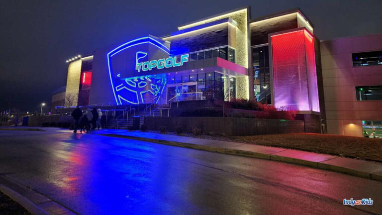 50+ Fun & Unique Adult Birthday Party Ideas You Can Host Anywhere