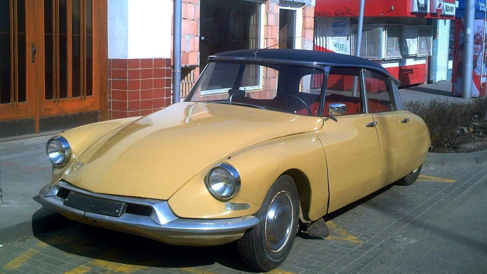 Ten famous car brands you will not find in any Canadian showroom