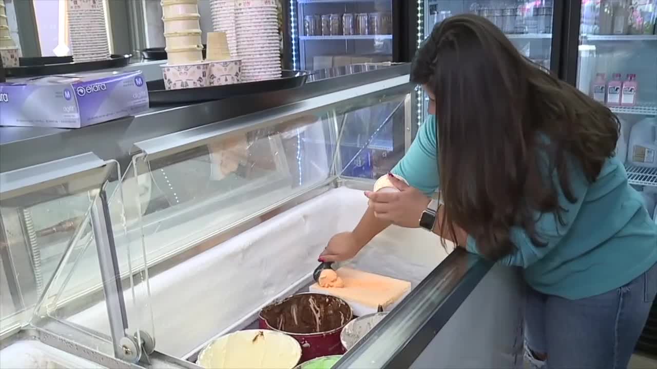 Cow to cone: State Fair Dairy Bar helps fund young farmers programs