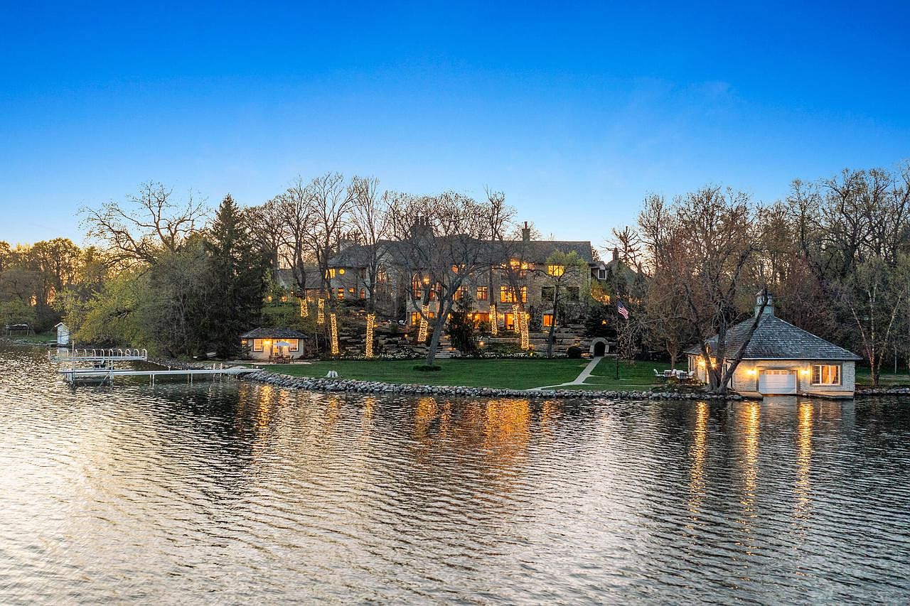$14M Lakefront Retreat in Wisconsin: Stone Estate with Indoor Pool ...