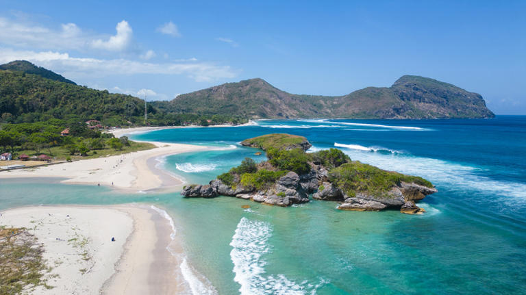 The World's Largest Island Country Is Wildly Affordable With Thousands ...