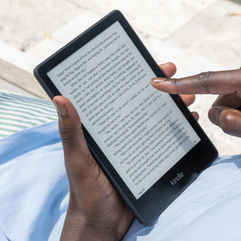 Colorsoft? Paperwhite? Scribe? Here's how to choose the right Kindle ...