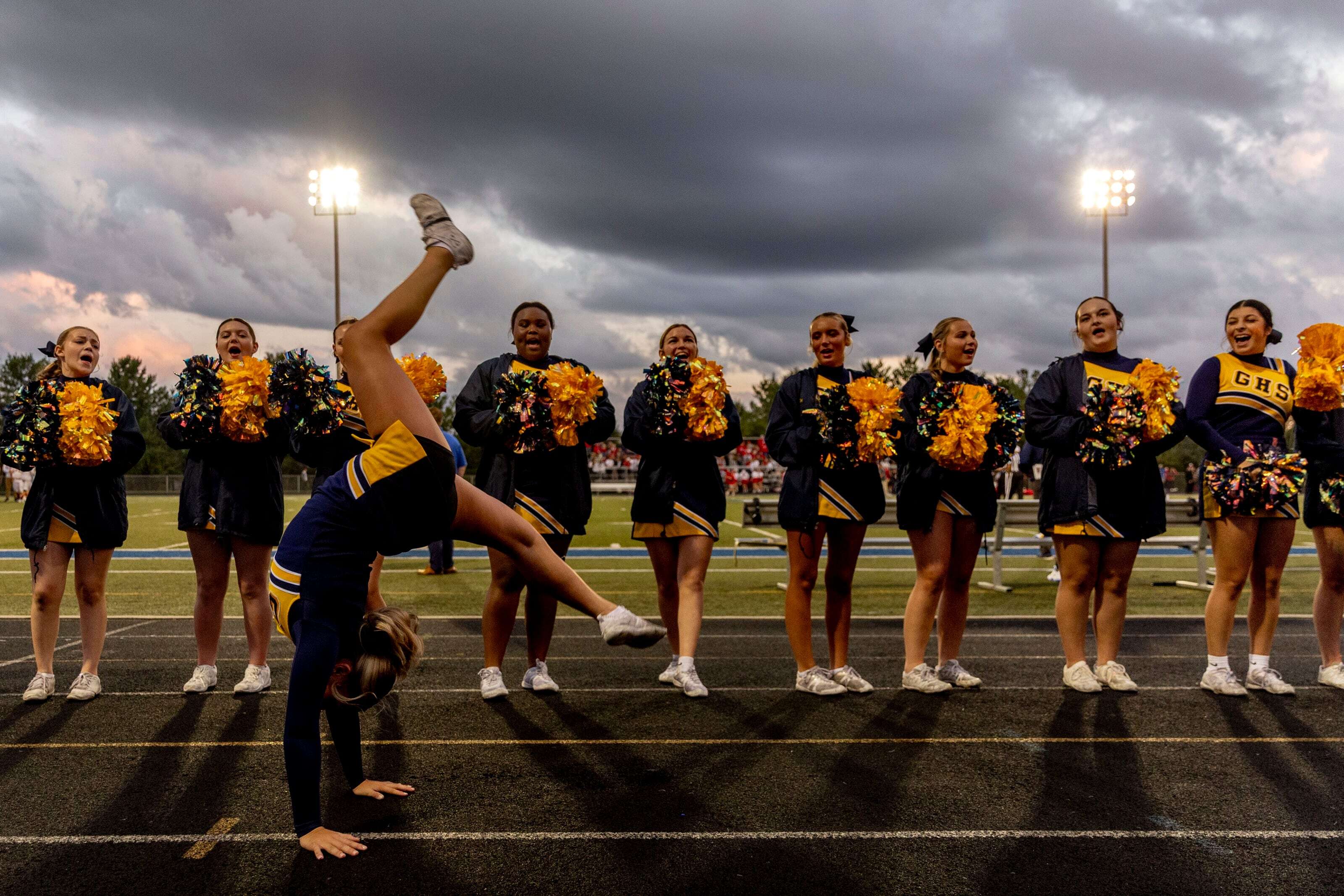 This Michigan football team does the Hokey Pokey after every win. That ...