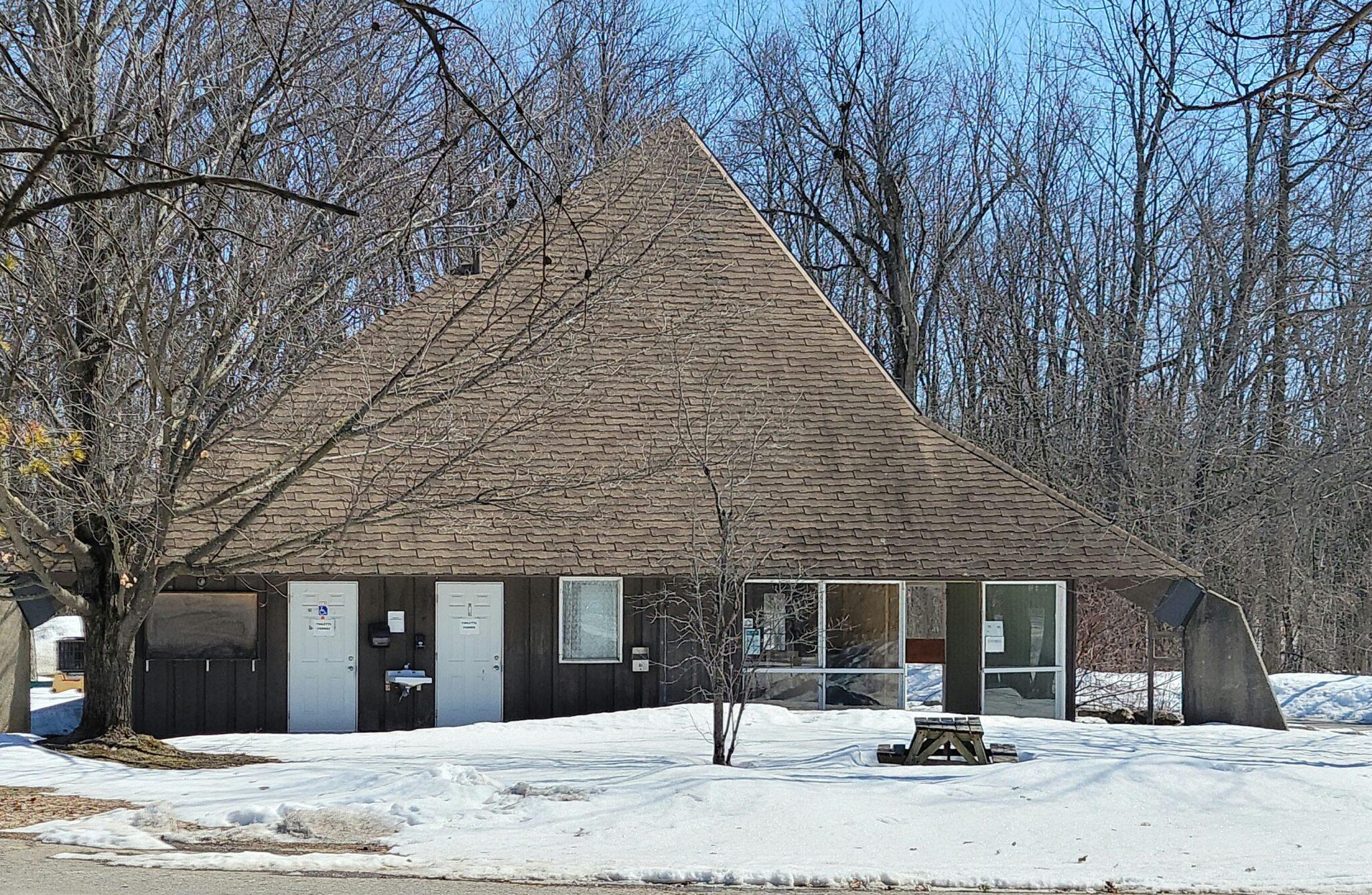 Quebec’s cheapest lakeside retreats (near Montreal & Quebec City)