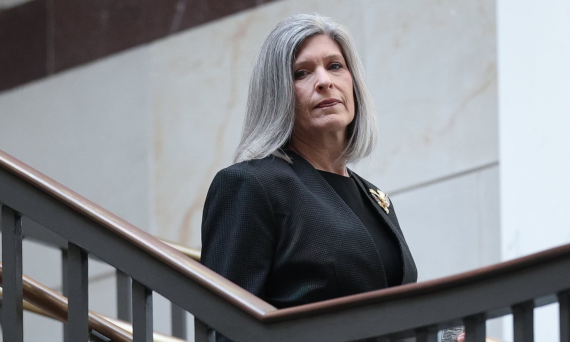 Top Republican to suddenly exit the Senate after dramatic Trump clashes