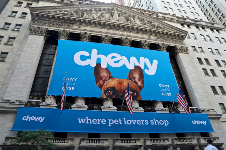 Pet Parents Are Obsessed With These Limited-Ingredient Dog Fillets