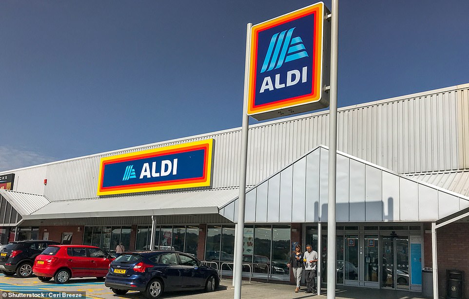 Aldi announces fresh pay rise for UK staff