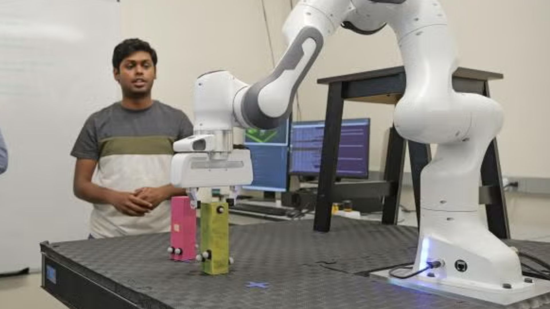Robots learn to prioritize human safety with smarter decision-making system