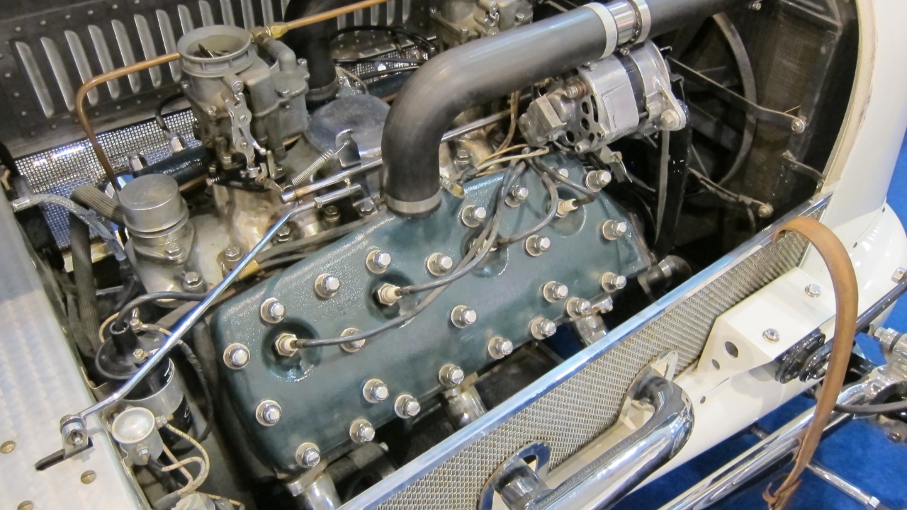 5 of the greatest engines ever put in a Ford truck
