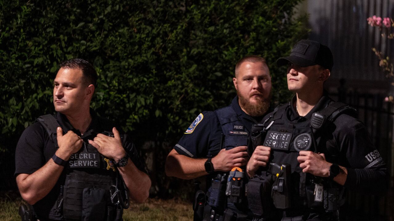 Donald Trump trekt Secret Service-beveiliging van voormalig ...