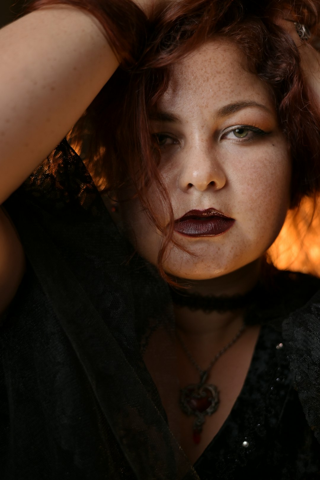 8 Things Curvy Women Do at Home That Drain Their Style Confidence