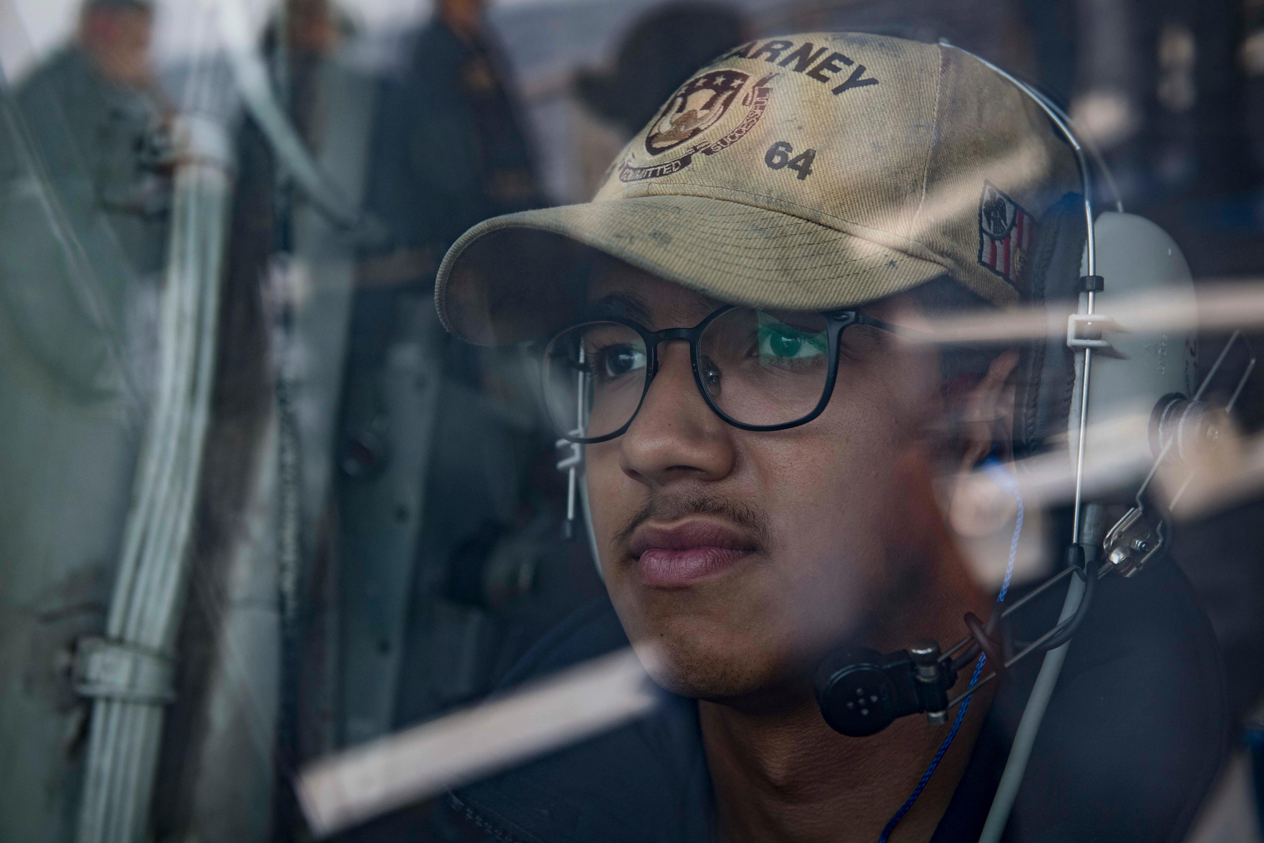 Female sailor pleads to sham wedding with Chinese immigrant for $45K