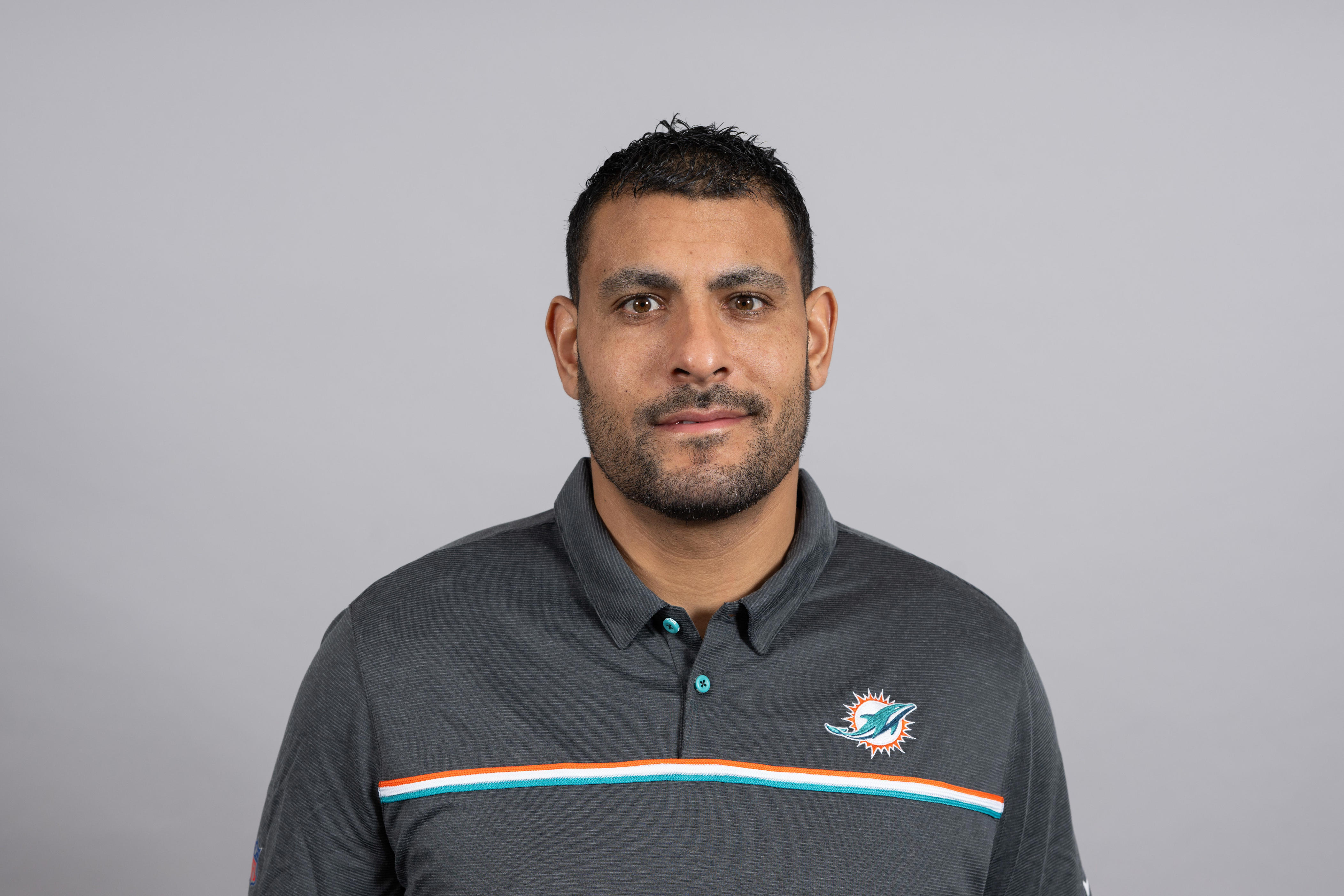 Miami Dolphins assistant Ryan Crow arrested, charged with battery ...