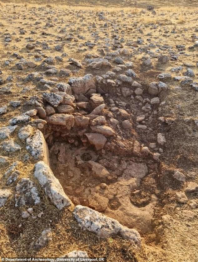 Archaeologists uncover structures 7,500 years older than Stonehenge ...