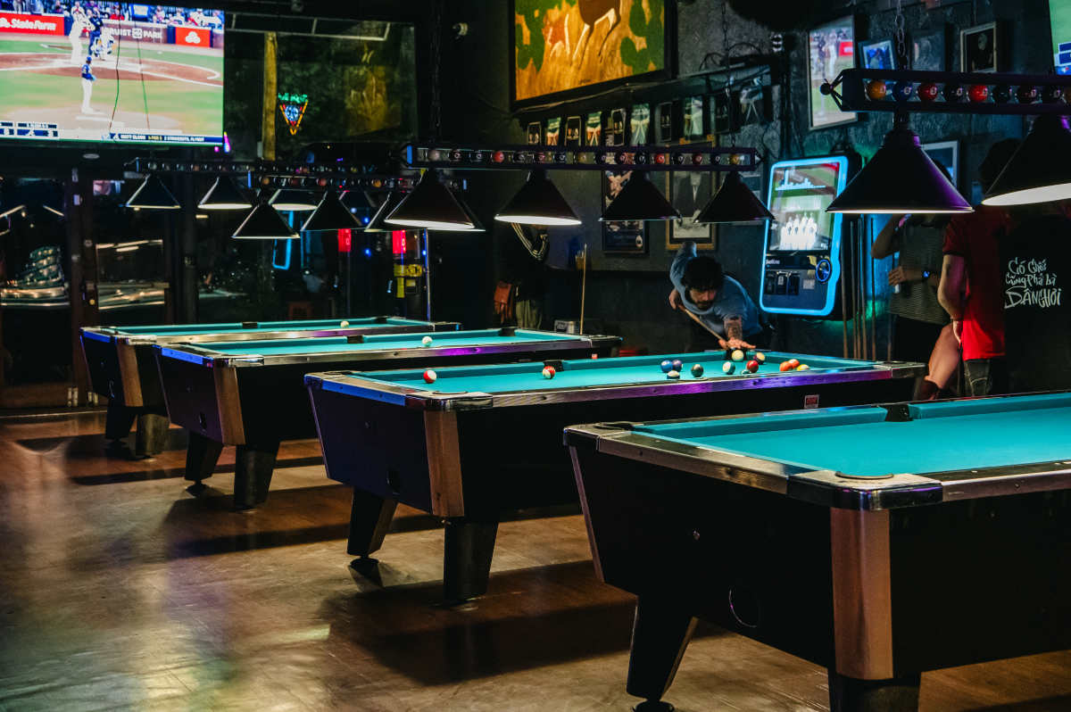 Smith's Olde Bar