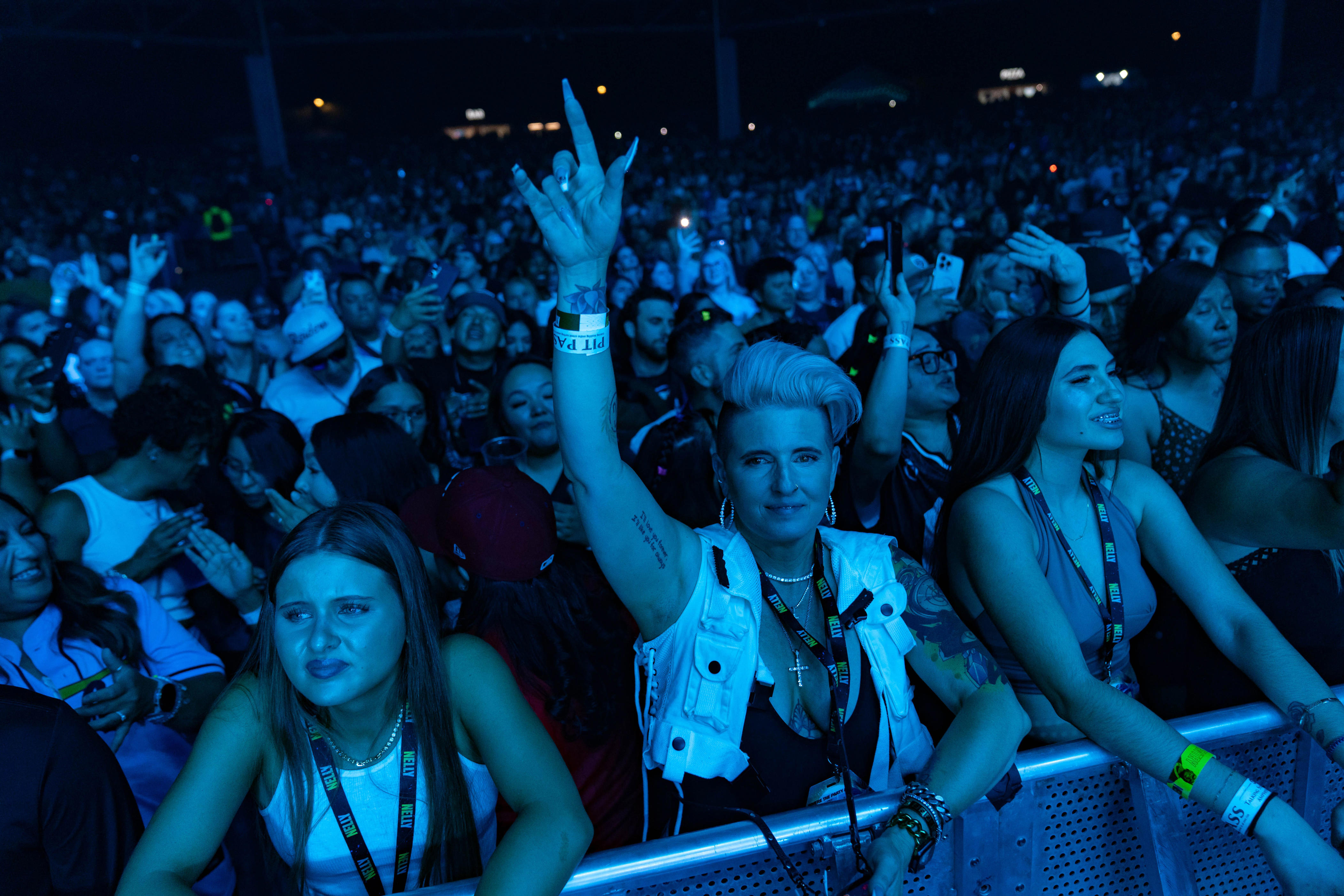 Nelly promised a party. His hop-hop royalty concert tour lit it up in ...
