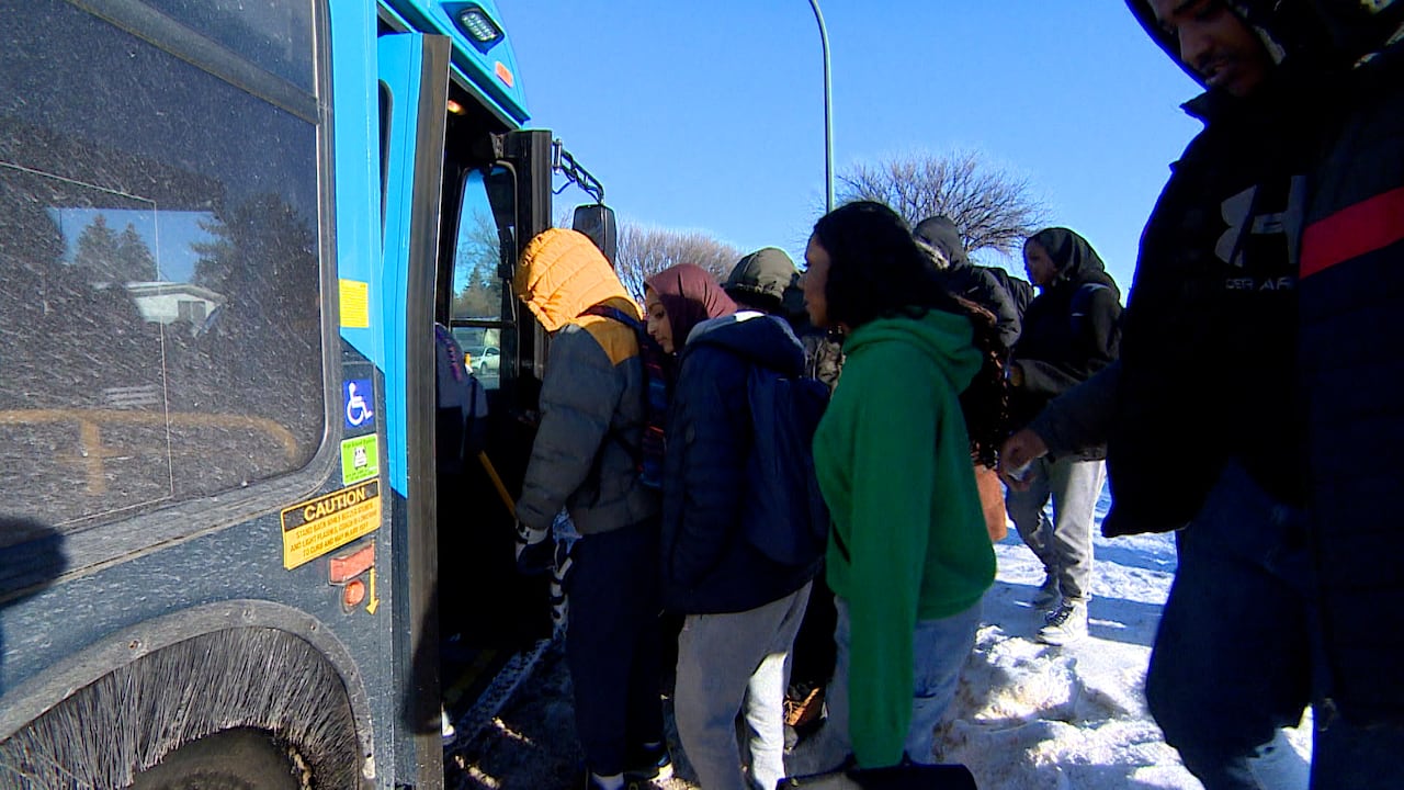 Saskatoon Transit making changes to keep up with back-to-school rush