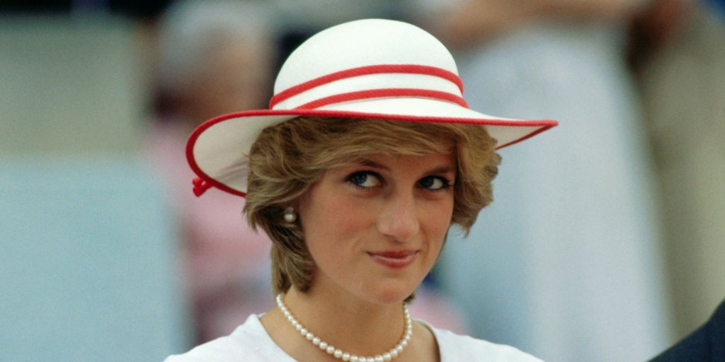 Lady Di n'aurait pas été amoureuse du prince Charles mais de son frère