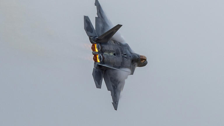 Why the US Air Force Is Saying Goodbye to the F-22 Raptor