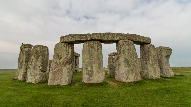 Giant Stonehenge site uncovered, ten times larger than known