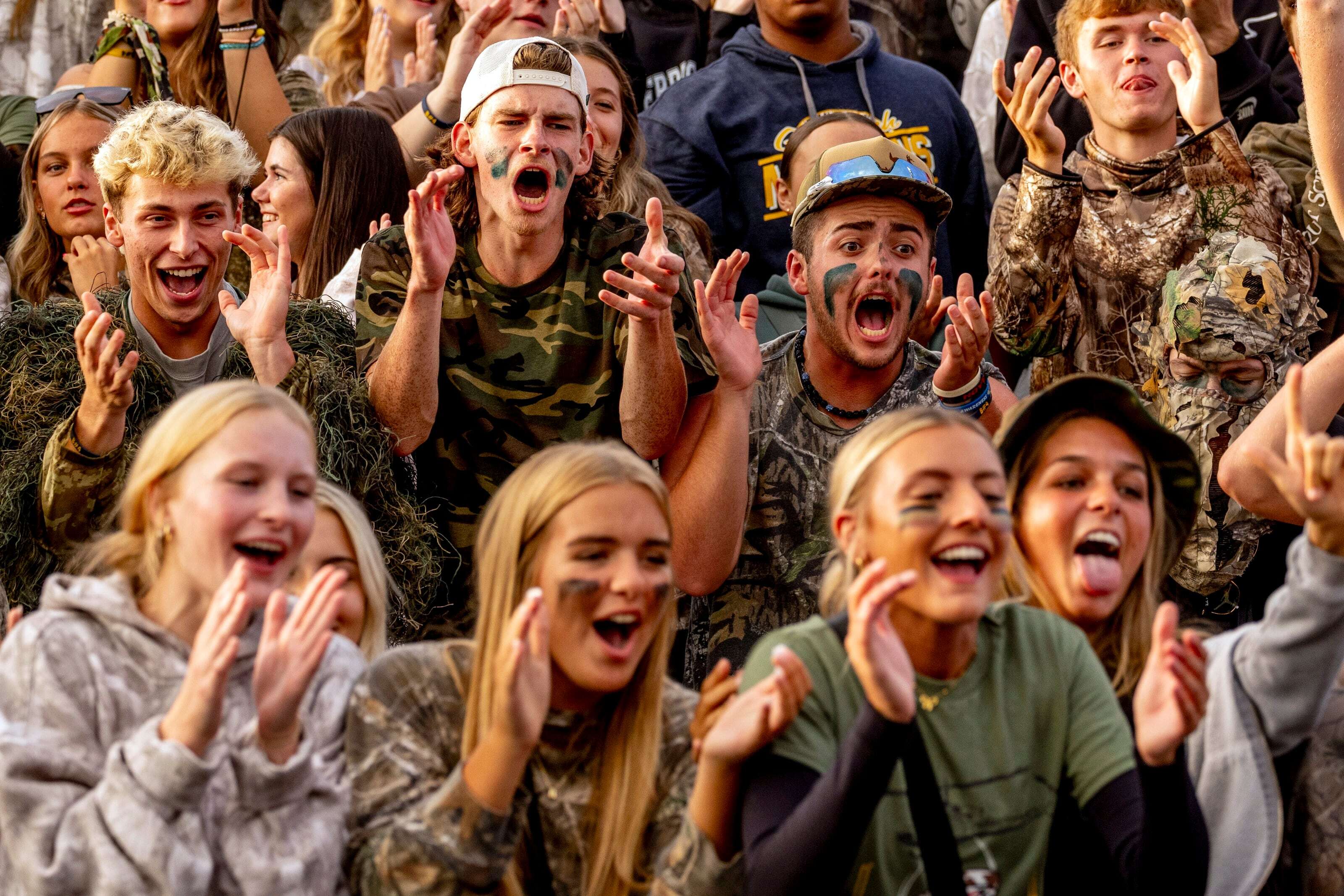 Live high school football updates from Friday of Week 1 in Michigan