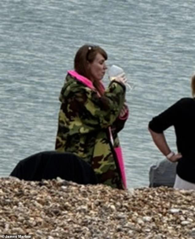 Angela Rayner faces threat of sleaze probe over purchase of £800k ...