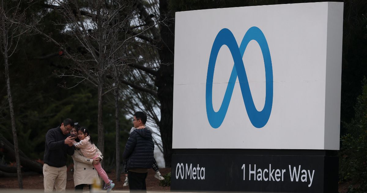 Shocking Report Finds Meta's AI Bots Engage in Sexual Roleplay with ...