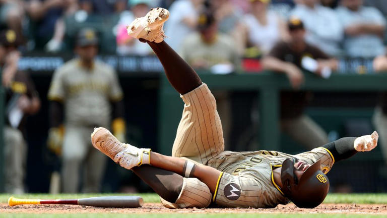 Padres shortstop Xander Bogaerts placed on 10-day injury list