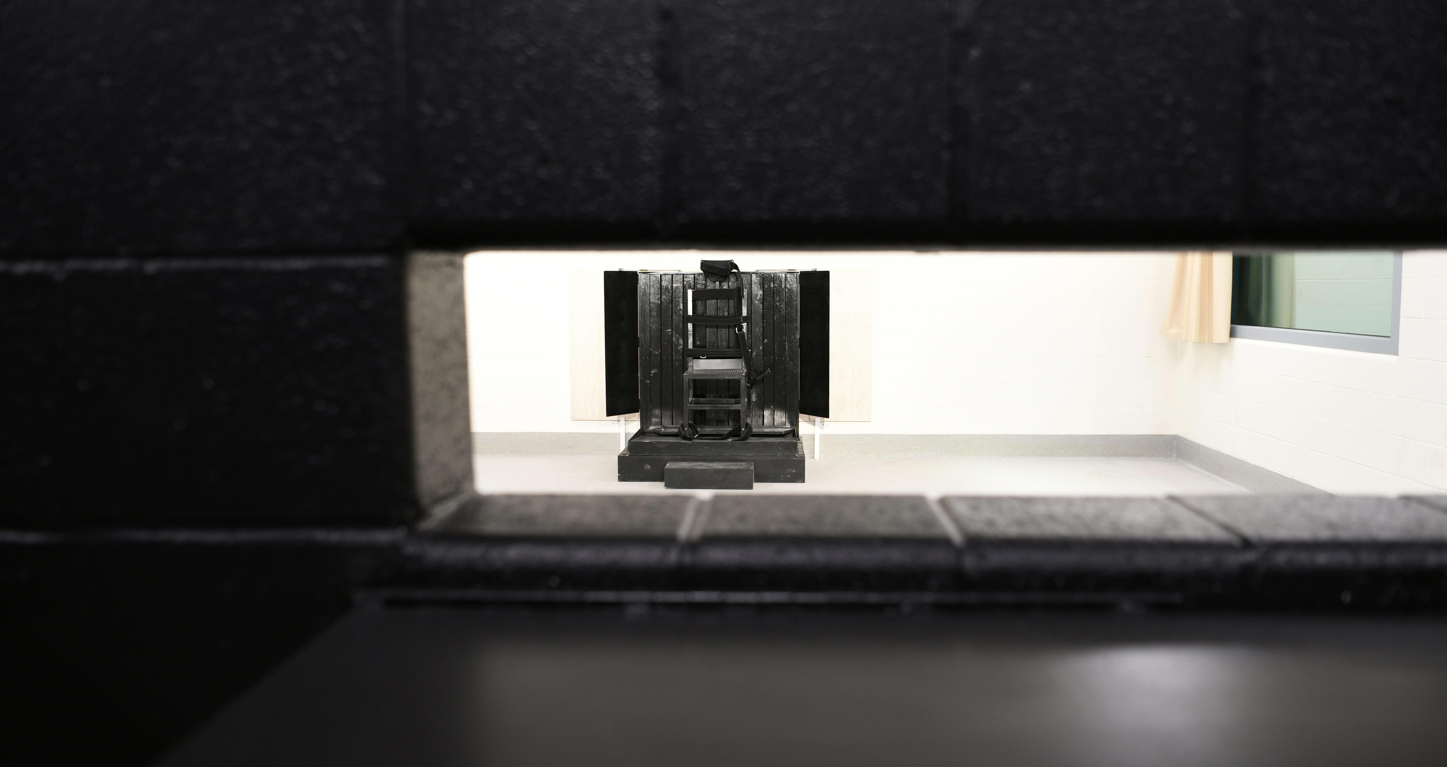 Photos show firing squad chair in Utah's execution chamber