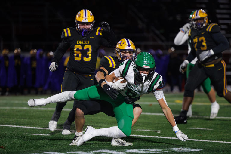 Ohio high school football scores | Hudson vs. Highland recap, highlights