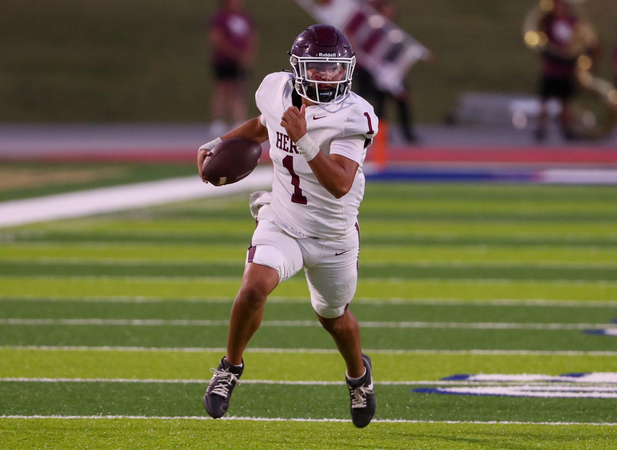 High school football: Top performers from Week 1 games in the Texas ...