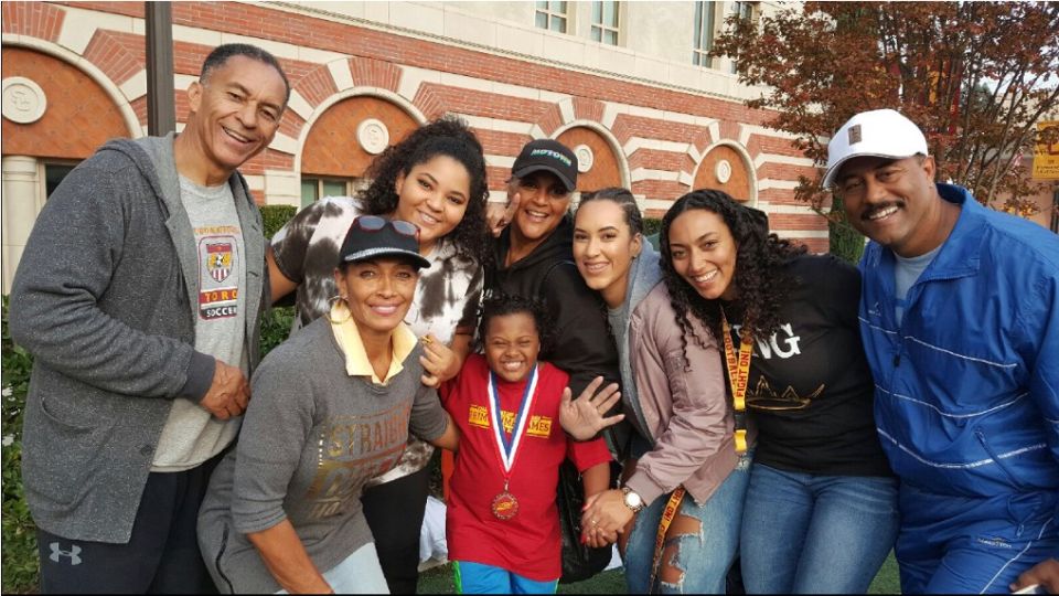 Jayne Kennedy broke barriers as one of the first Black female ...